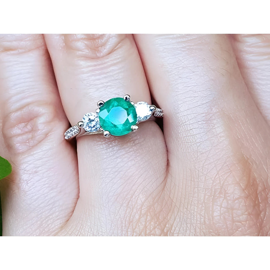 1.38 ct. Round cut Emerald Ring Side Diamonds 14K White Gold